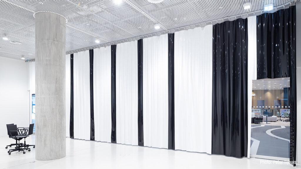 Sonderanfertigung von Gerriets auf Kundenwunsch, Axel Springer SE ...